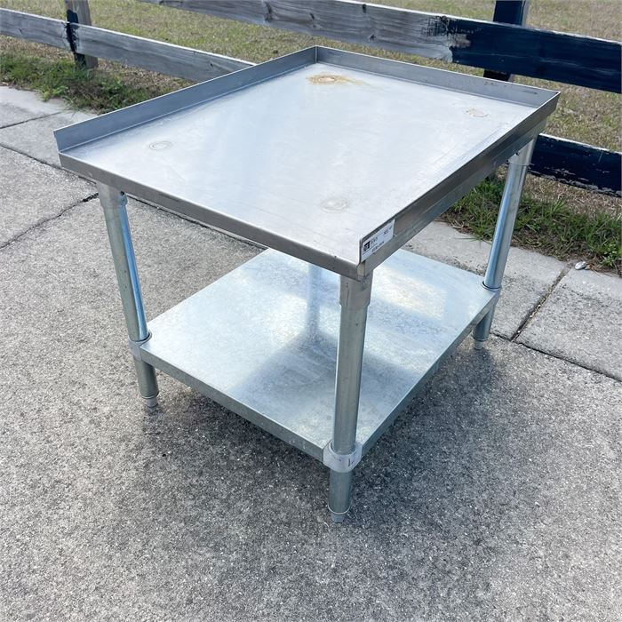 2ndsupply.com - Stainless Steel Table (24" X 30")